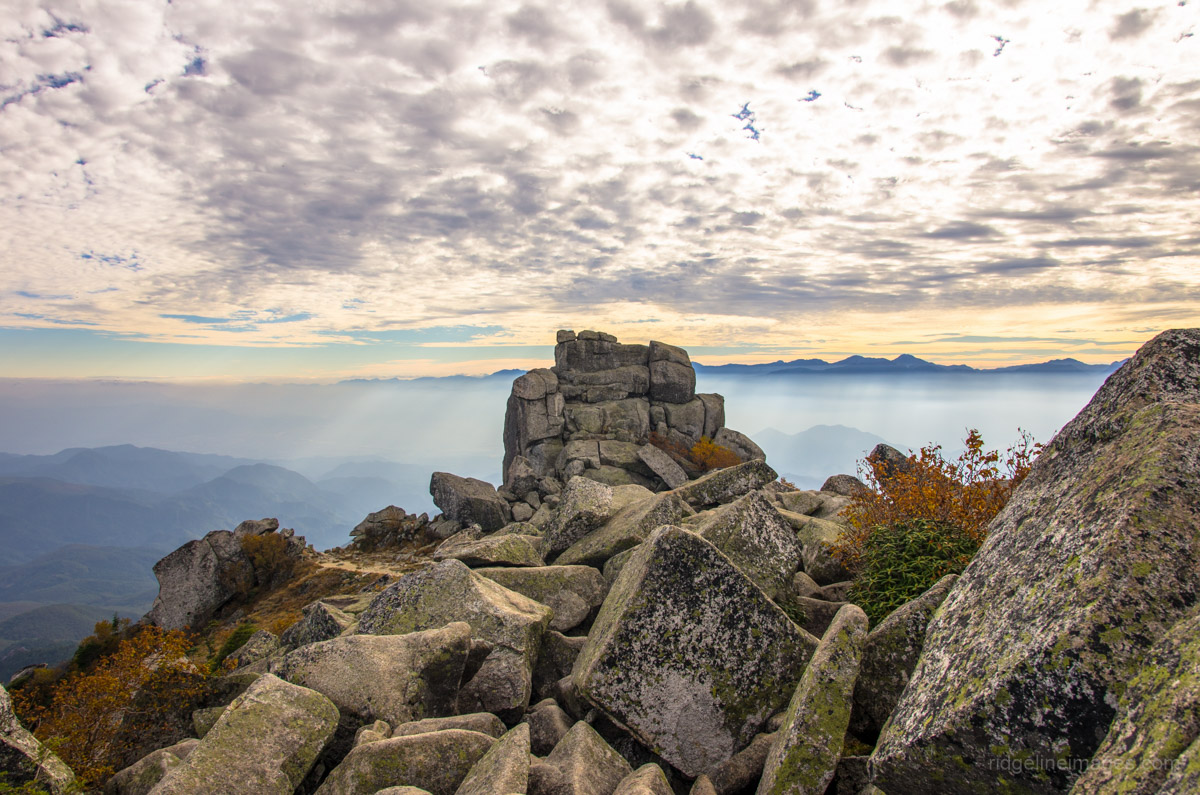 25 Things I've Learned Hiking in Japan - RIDGELINEIMAGES.com