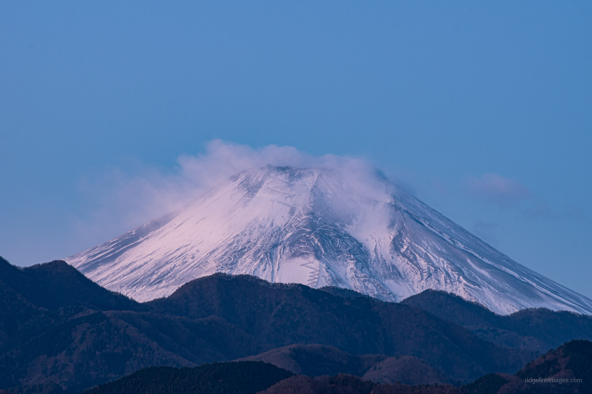From Jinba, with Love: First Sunrise of the New Year - RIDGELINEIMAGES.com